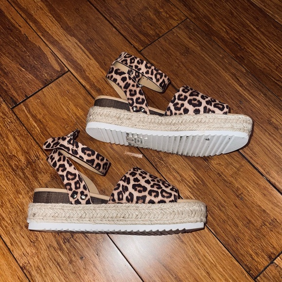 Shoes | Cheetah Platform Sandals | Poshmark